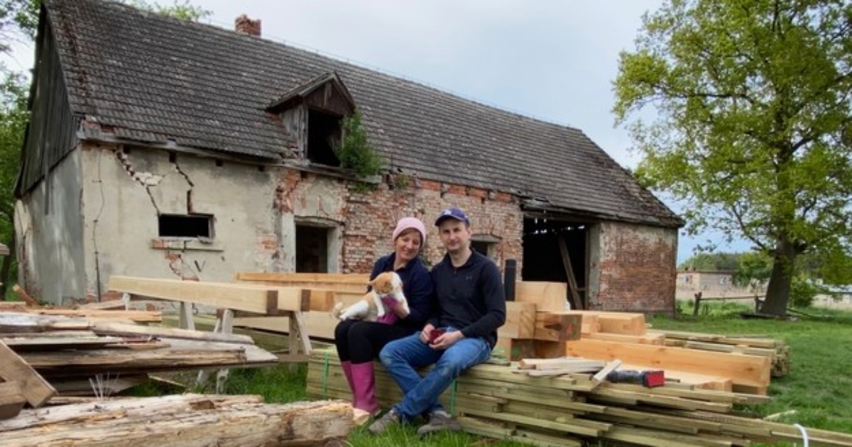 Dům můžete koupit i za cenu kávy z automatu, je však třeba počítat s riziky